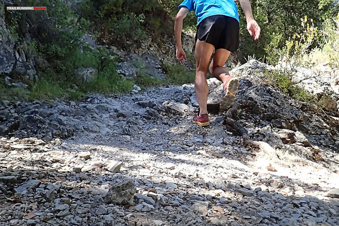 Mizuno men's wave kazan trail running store